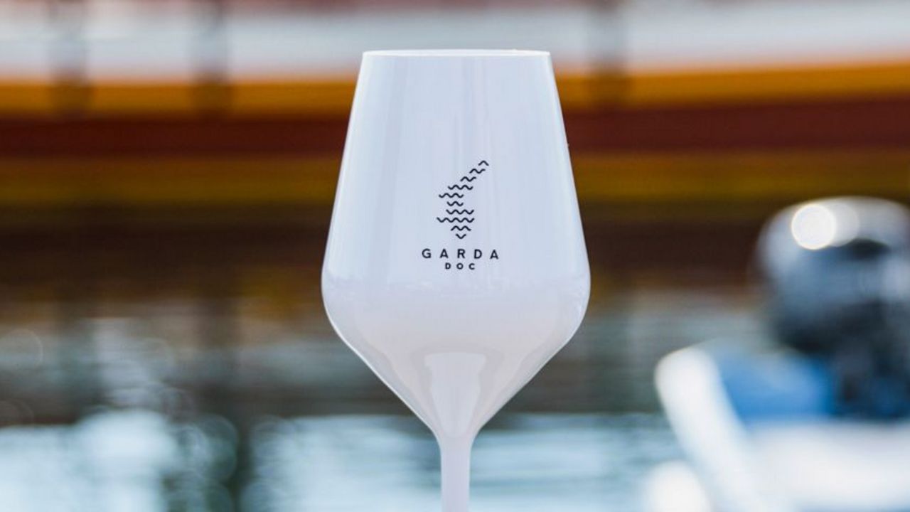 Degustation | Dossier Garda DOC | VINUM