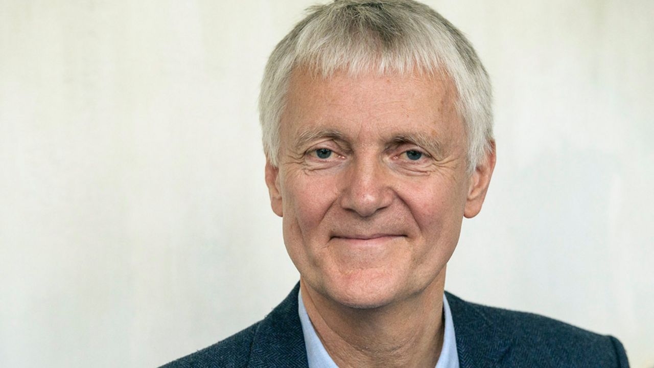 Interview mit Prof. Dr. Ulrich Fischer | Reportage | VINUM